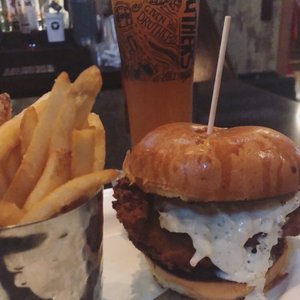 DRUTHERS BREWING - 688 Photos & 805 Reviews - 381 Broadway, Saratoga ...