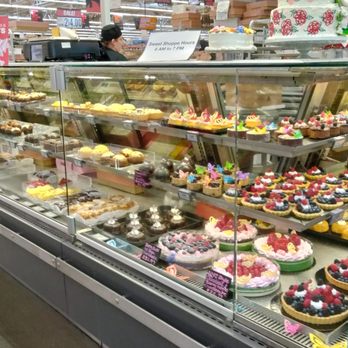 HY-VEE - Updated January 2025 - 491 Photos & 96 Reviews - 1500 Central ...