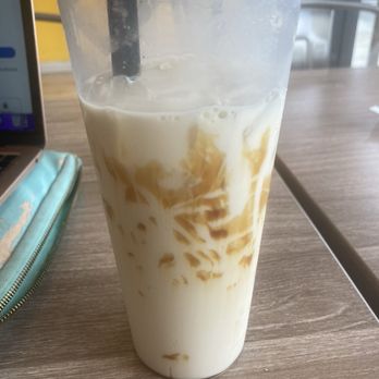 UNCLE TEA - Updated July 2024 - 555 Photos & 377 Reviews - 2550 E Amar ...