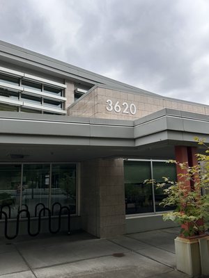 KAISER PERMANENTE INTERSTATE MEDICAL OFFICE SOUTH - Updated November ...