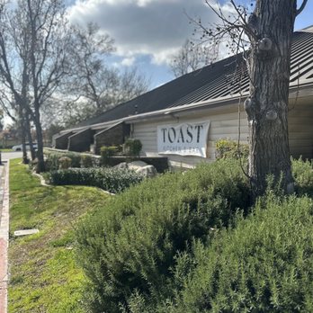 TOAST KITCHEN & BAR - Updated August 2024 - 2545 Photos & 2118 Reviews ...