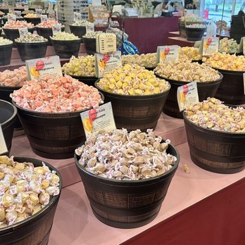 CAROUSEL TAFFY - Updated October 2025 - 115 Photos & 98 Reviews - 845 ...