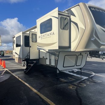 BULLYAN RV CENTER - Updated January 2026 - 21 Reviews - 4956 Miller ...