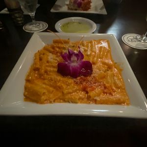 MANALU ITALIAN RESTAURANT - 356 Photos & 497 Reviews - 5227 Presidents ...