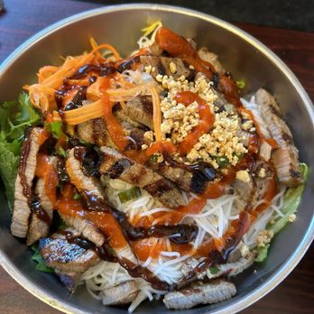 PHO CAPITAL - Updated April 2025 - 146 Photos & 188 Reviews - 107 State ...