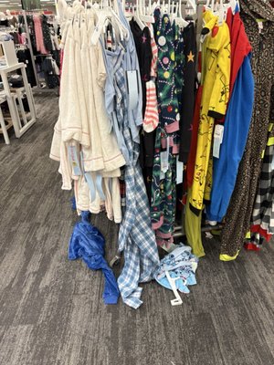 TARGET - Updated December 2025 - 63 Photos & 85 Reviews - 2800 Pearl St ...