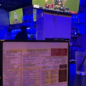 TWISTED PYE - Updated December 2025 - 136 Photos & 76 Reviews - 1851 ...