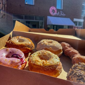 SWEET SIDE BAKERY & CAFE - Updated December 2025 - 21 Photos - 111 S ...