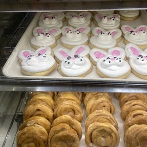 FRAGAPANE BAKERIES - 78 Photos & 89 Reviews - Delis - 28625 Lorain Rd ...