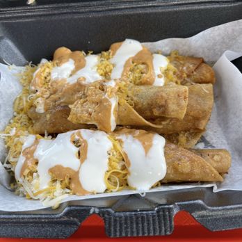 ROLL EM UP TAQUITOS - Updated December 2024 - 101 Photos & 74 Reviews ...
