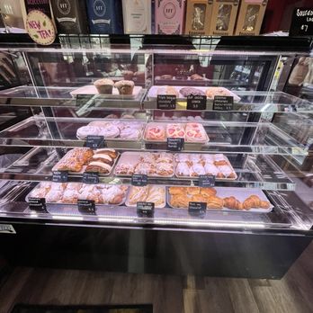 MEADOWLARK BAKERY & CAFÉ - Updated October 2025 - 67 Photos & 53 Reviews - 1414 Old York Rd ...