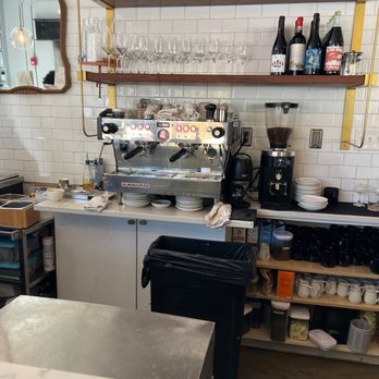 THE ESSENTIAL - Updated December 2025 - 685 Photos & 469 Reviews - 2215 ...