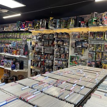 RETRO RAT - Updated September 2025 - 55 Photos & 14 Reviews - 1915 East ...