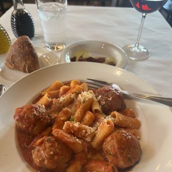 IL POSTO TRATTORIA - Updated June 2025 - 640 Photos & 710 Reviews ...