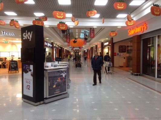 FORESTSIDE SHOPPING CENTRE - Updated August 2025 - 19 Photos & 23 ...