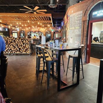 OAK’D BBQ - Updated June 2024 - 154 Photos & 125 Reviews - 4525 Belt ...