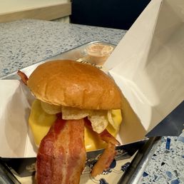 BOBBY’S BURGERS BY BOBBY FLAY - Updated July 2025 - 203 Photos & 144 ...