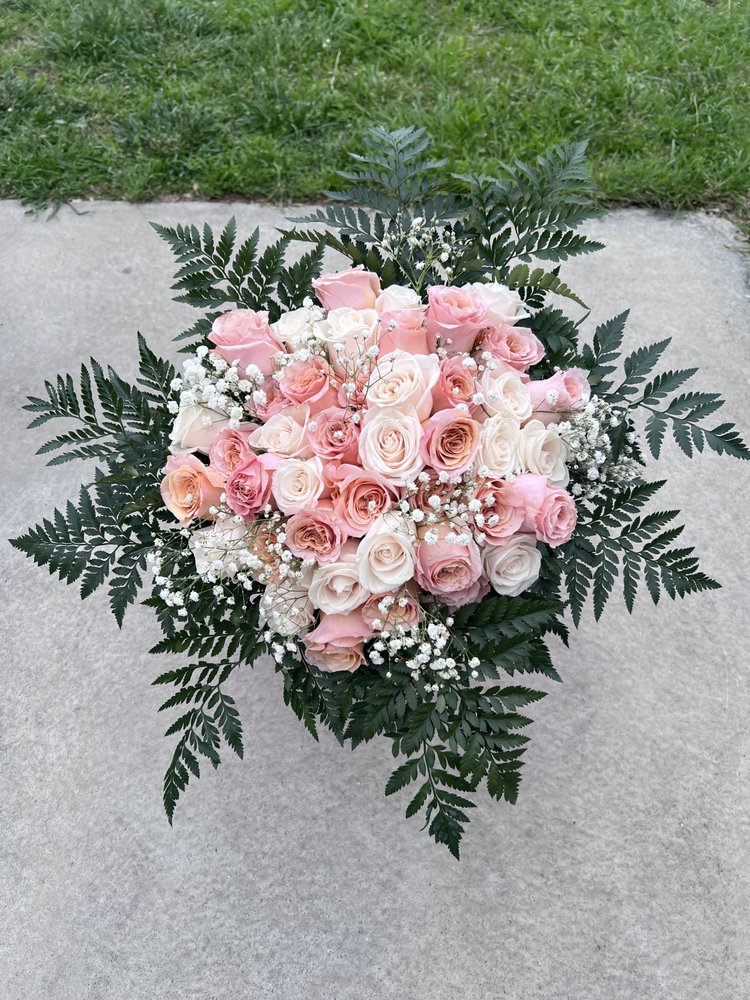 ORTIZ FLOWER HOUSE - 13 Photos - Jurupa Valley, California - Updated ...