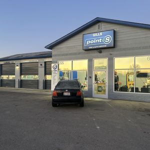 LES SCHWAB TIRE CENTER - Updated June 2025 - 10784 W Lake Hazel Rd ...
