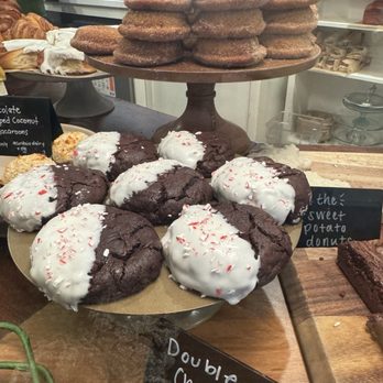 BLOOM BAKE SHOP - Updated January 2026 - 271 Photos & 231 Reviews ...