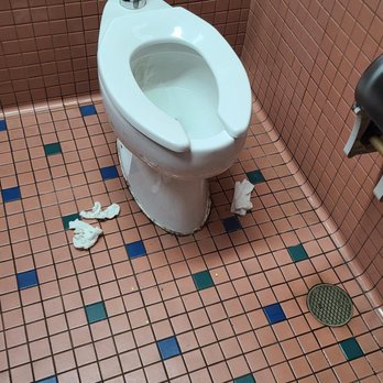 REGAL UA MAIN STREET - Updated October 2025 - 134 Photos & 114 Reviews ...