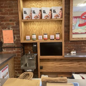 SALT HANK’S - Updated July 2025 - 50 Photos & 21 Reviews - 280 Bleecker ...