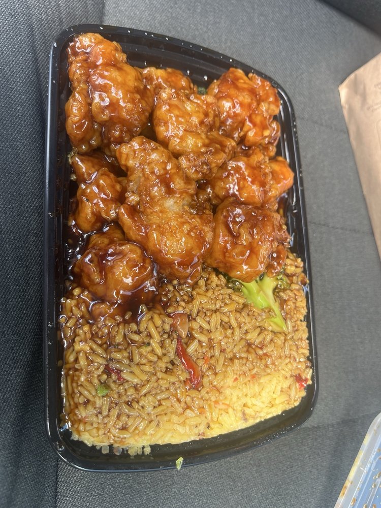 LUCKY CHINESE RESTAURANT - Updated April 2026 - 29 Reviews - 855 Forest ...