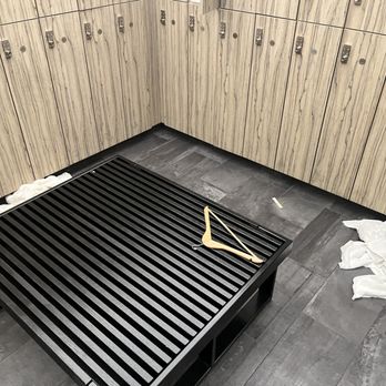 EQUINOX AUSTIN - Updated September 2025 - 44 Photos & 74 Reviews - 1007 ...