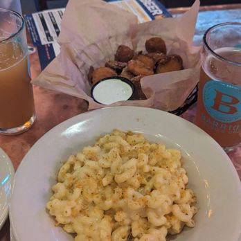 BARRIO BREWING - Updated July 2024 - 647 Photos & 737 Reviews - 800 E ...