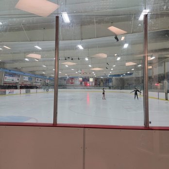 ASHBURN ICE HOUSE - Updated July 2025 - 29 Reviews - 21595 Smith Switch ...