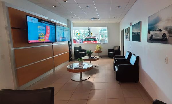 SPRINGFIELD CADILLAC GMC - Updated December 2025 - 28 Photos & 40 ...