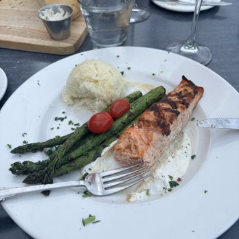 THE CHEW CHEW - Updated December 2025 - 135 Photos & 278 Reviews - 33 E ...