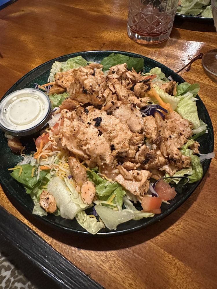 THE GOAL LINE - Updated July 2025 - 21 Photos - 426 Main St, Hazard ...