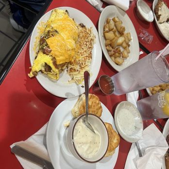 FREEWAY CAFE - Updated November 2025 - 96 Photos & 80 Reviews - 1547 E ...