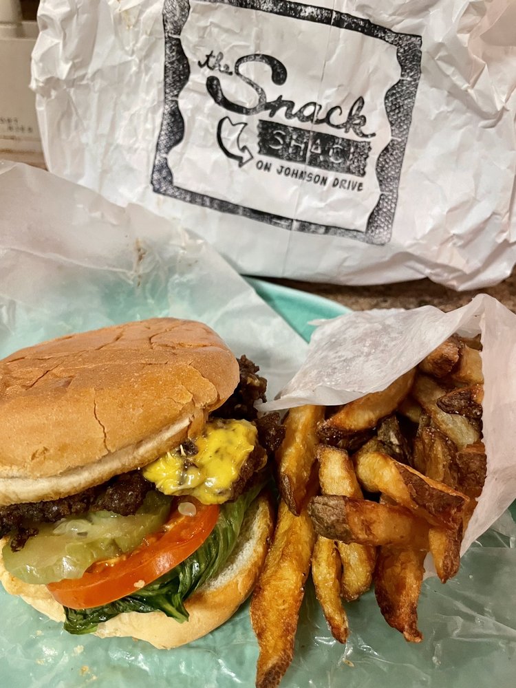 THE SNACK SHACK ON JOHNSON DRIVE - 30 Photos & 27 Reviews - 6018 ...