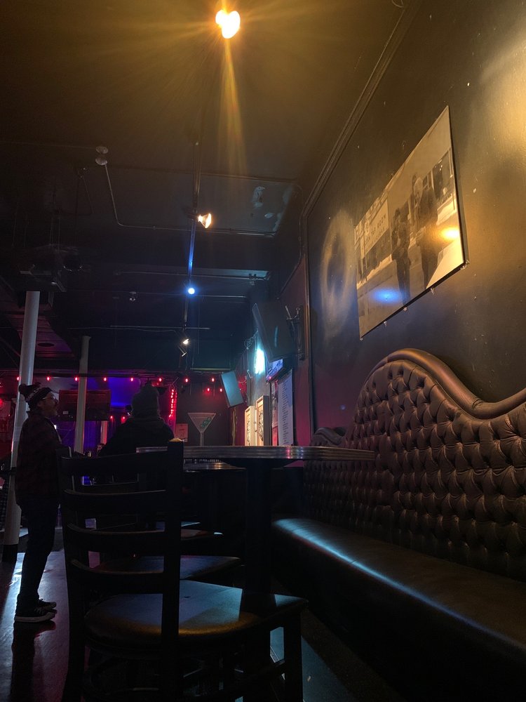 LINCOLN TAP ROOM - Updated December 2025 - 46 Photos & 101 Reviews ...