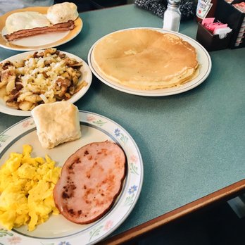 FREDERICK’S CAFE - Updated August 2025 - 56 Photos & 34 Reviews - 400 N ...