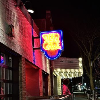 BEERCADE 2 - Updated October 2025 - 66 Photos & 35 Reviews - 1423 S ...