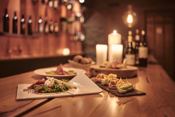 RESTAURANT TAVERNE - Updated August 2025 - 122 Photos & 41 Reviews ...