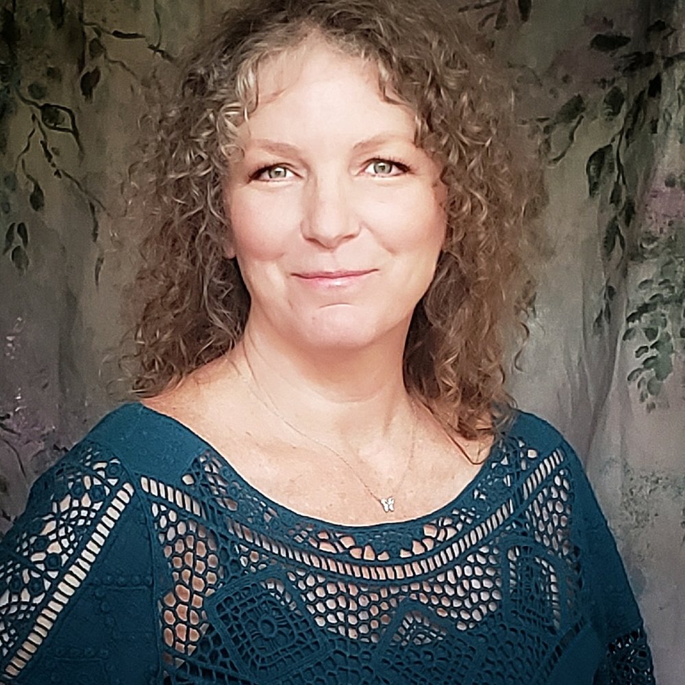 Amanda Walthall's Instagram, Twitter & Facebook on IDCrawl