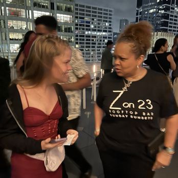 Z ON 23 ROOFTOP - Updated August 2024 - 213 Photos & 250 Reviews - 1121 ...