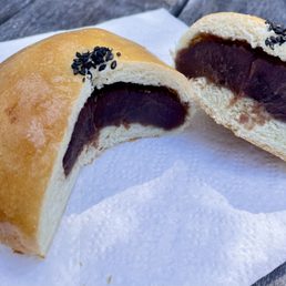 JIRO CAFE & BAKERY - Updated May 2024 - 201 Photos & 83 Reviews - 1094 ...