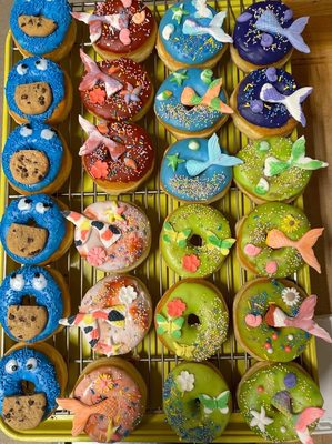 CROWS LANDING DONUTS & DELI - Updated October 2025 - 70 Photos & 20 ...