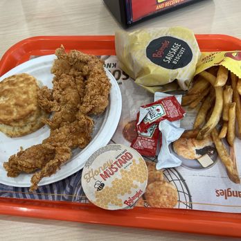 BOJANGLES - Updated December 2025 - 41 Photos & 48 Reviews - 510 W Bay ...