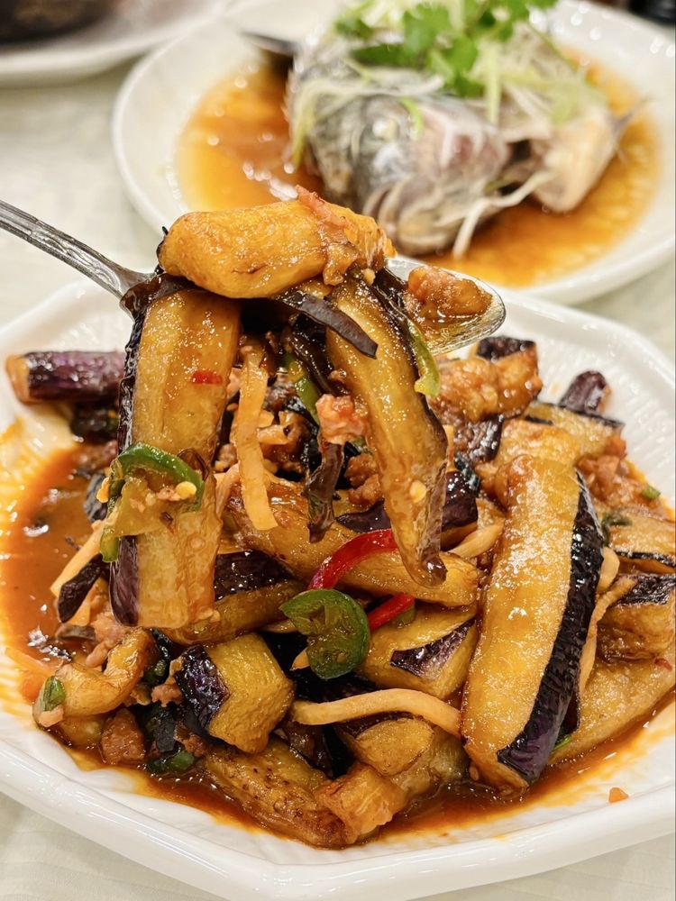 TOP ISLAND - Updated January 2026 - 254 Photos & 56 Reviews - 1463 S ...