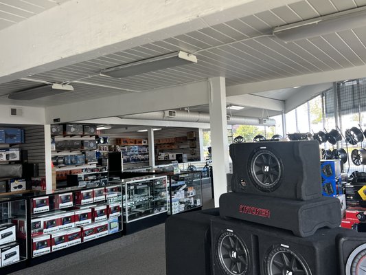 GM ELECTRONICS - Updated December 2025 - 106 Photos & 237 Reviews ...