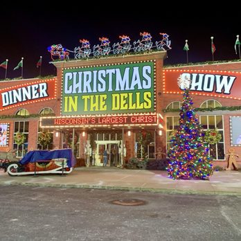 CHRISTMAS IN THE DELLS DINNER SHOW - Updated December 2025 - 37 Photos ...