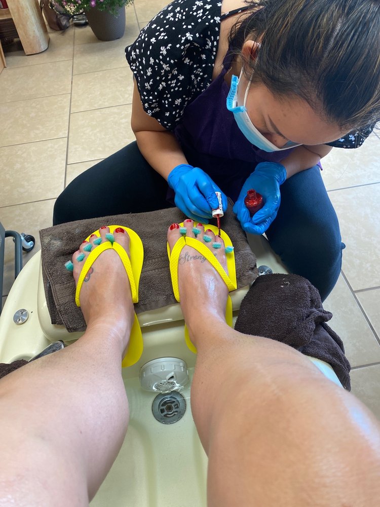 ANGEL NAILS FARGO - Updated October 2024 - 10 Photos & 10 Reviews ...