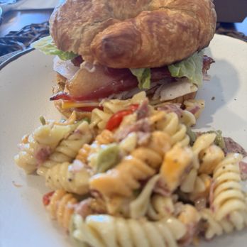 THE GARDEN DELI - Updated August 2025 - 73 Photos & 15 Reviews - 3730 ...