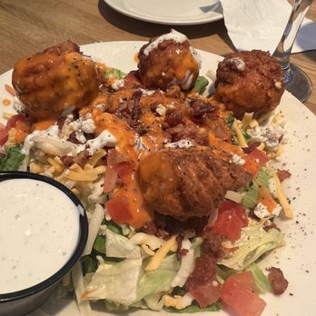 BLUE 32 SPORTS GRILL - Updated March 2025 - 216 Photos & 445 Reviews ...